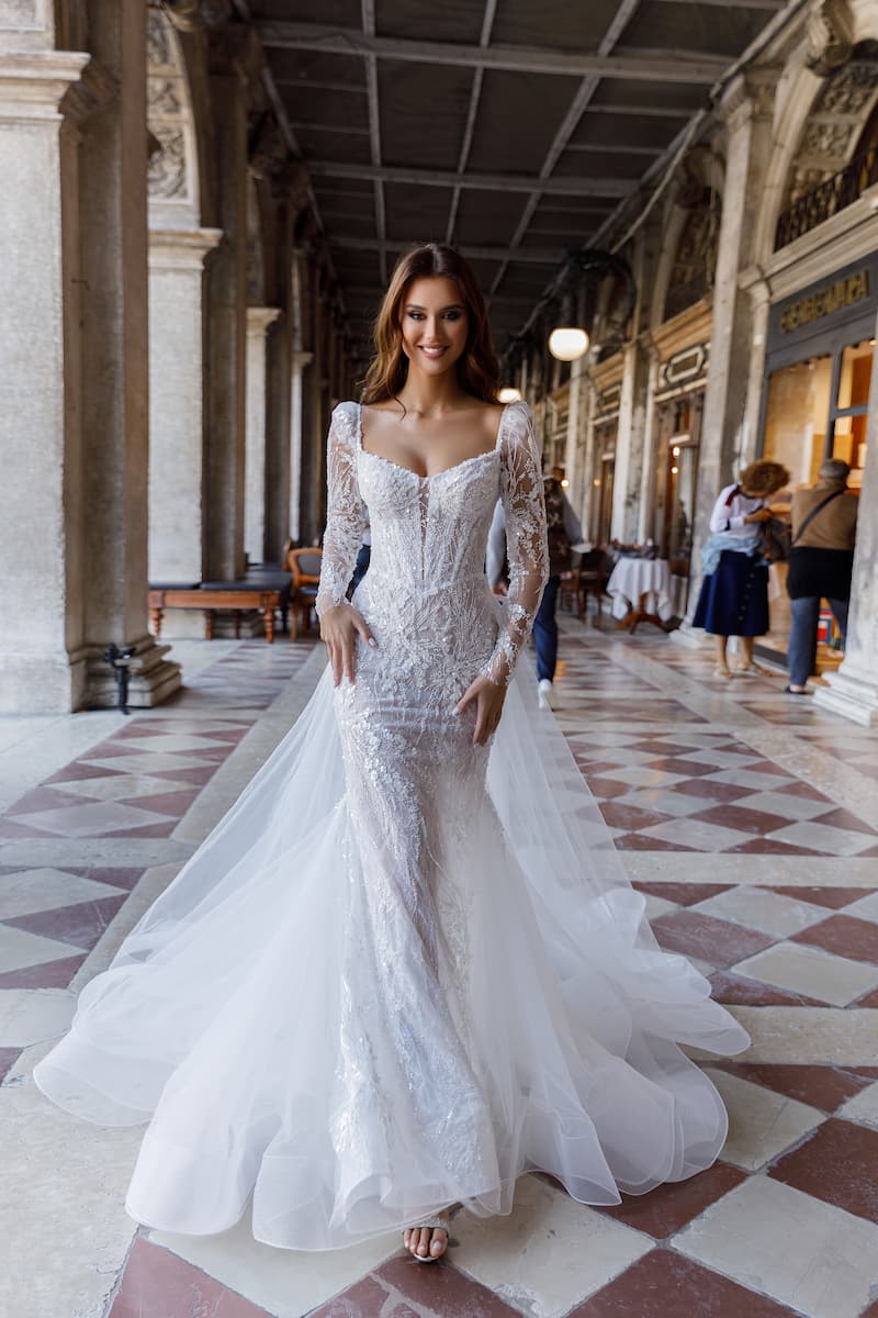 Two piece wedding dress with detachable skirt 60 photos ...